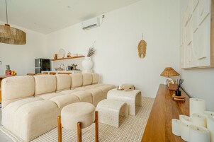 Villa, 2 quartos, vista para a piscina | Sala