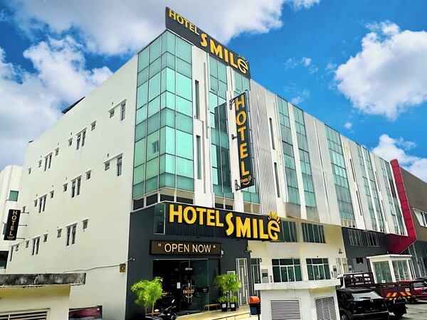Smile Hotel Subang Airport - Petaling Jaya