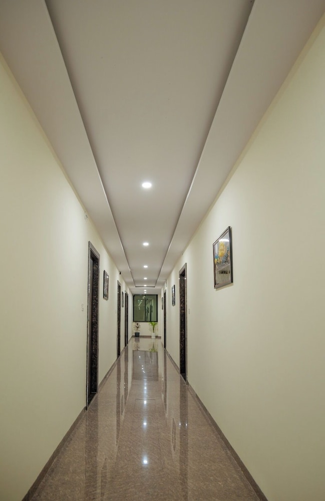 Hotel Dream Inn - Indore
