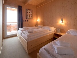Chalé | 4 quartos, roupa de cama fornecida