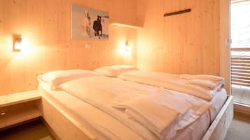 Chalé | 5 quartos, com mobília individualizada, roupa de cama fornecida