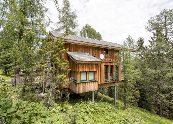 Attractive Chalet With Hot Tub - Turracherhöhe