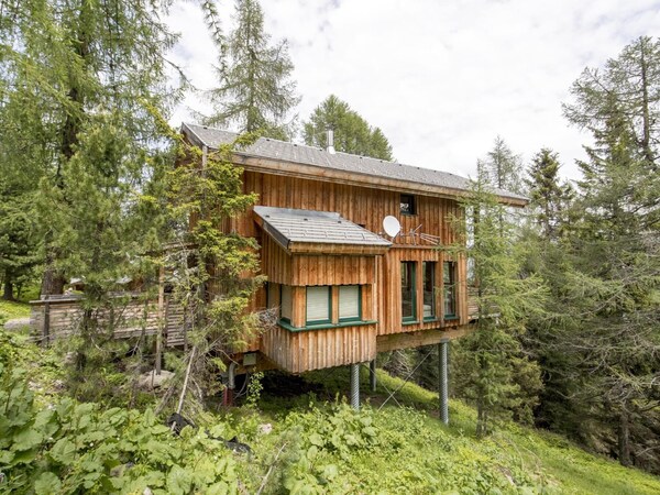 Attractive Chalet With Hot Tub - Turracherhöhe