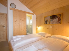 Chalé | 4 quartos, com mobília individualizada