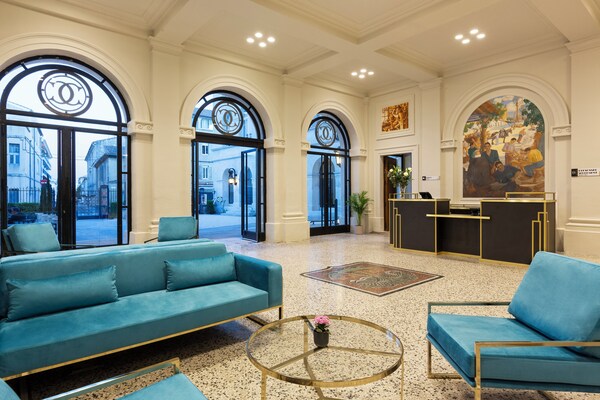 Le Grand Hôtel Dieu By Sowell Collection - Nîmes