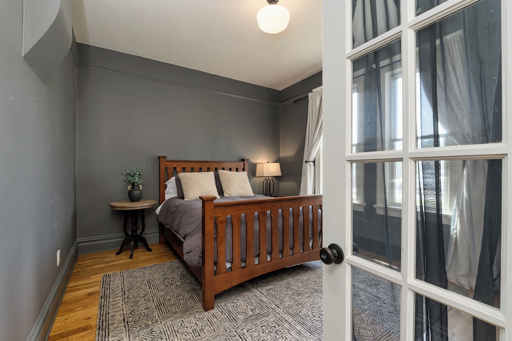 Downtown At Myrtles - 2 Bedroom, 1 Bath Close To All Of Missoula's Favorites - Missoula, MT