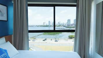 Apartamento, vista para o mar | 1 quarto, cofre no quarto