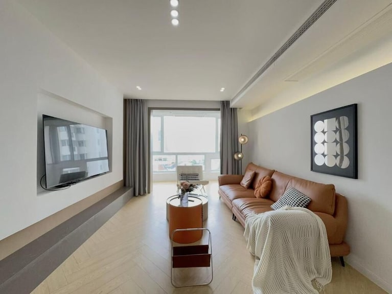 Shanghai Nanjing West Road Jing'an Yijingyuan Jing'an Temple Hang Lung - Shanghai