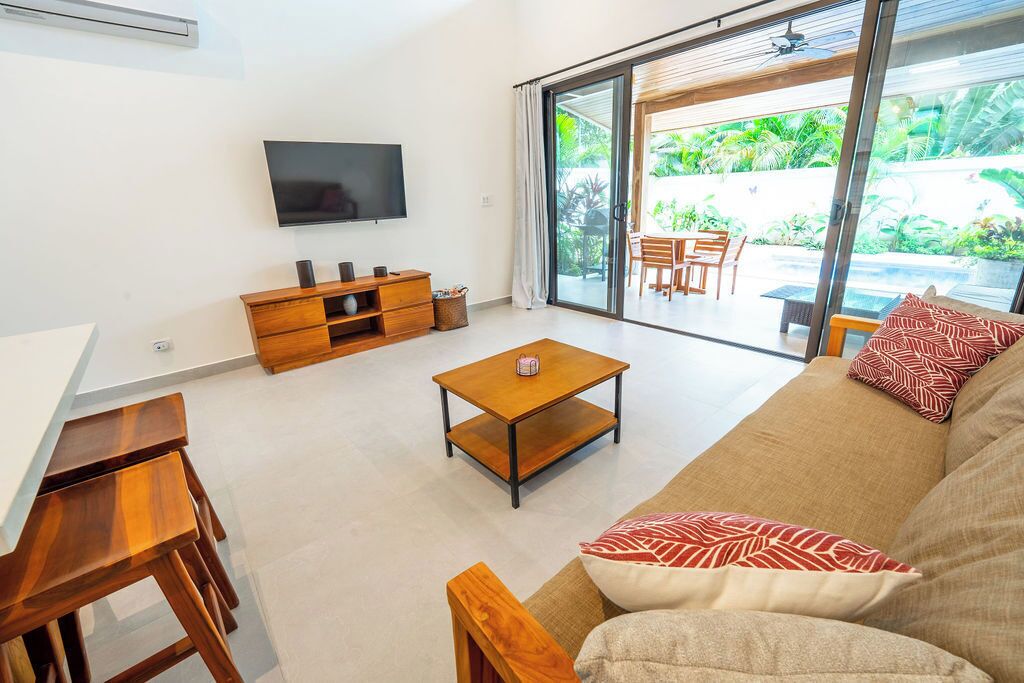 Peaceful Tropical Villa W/ Pool And Walking Distance To Beach- Casa Mar Nosara - Nosara