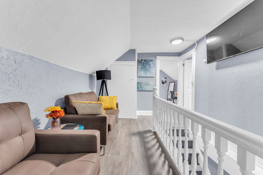 Quaint 2br In Historical Little Italy\n - Cleveland