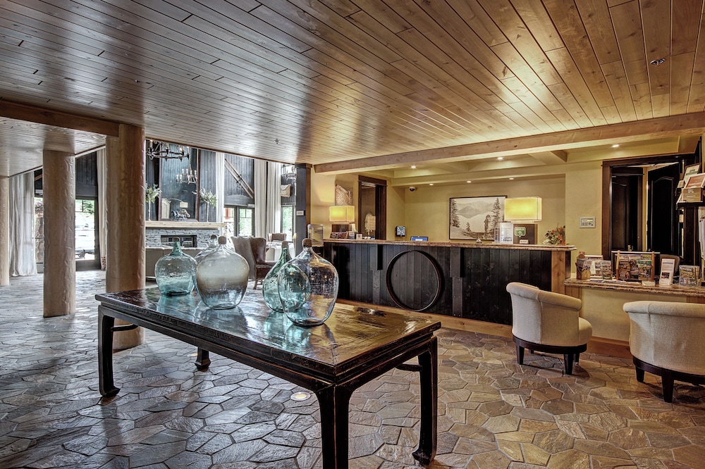 Luxe Poolside Resort Suite On Four O'clock Road - Breckenridge, CO