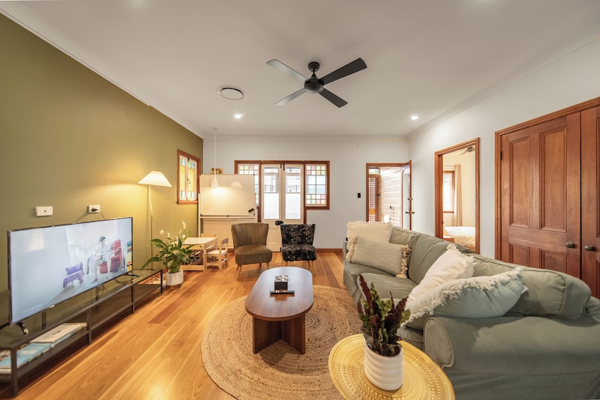 House Of Fairy Wren - Fully Renovated Charming Queenslander! 10 Mins To Bne Cbd! - 米爾頓