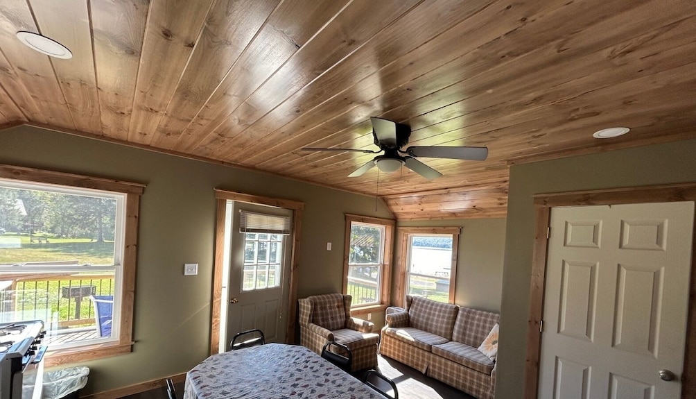 2 Bedroom Cabin On 4th Lake @ Eagle Bay Village - State of New York