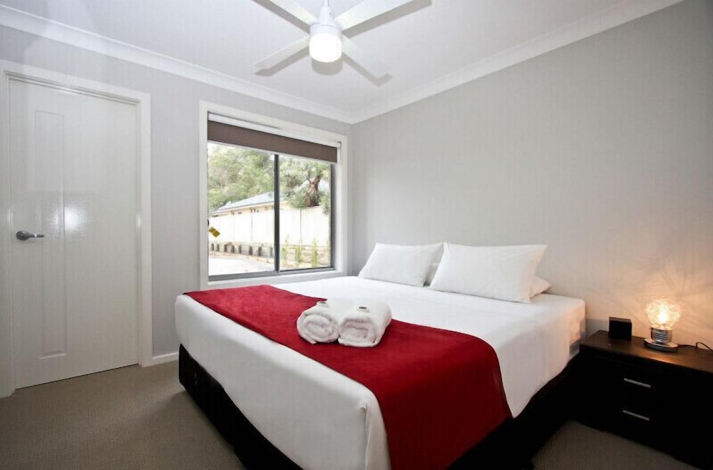 Cardiff Two Bedroom Villa - Lake Macquarie