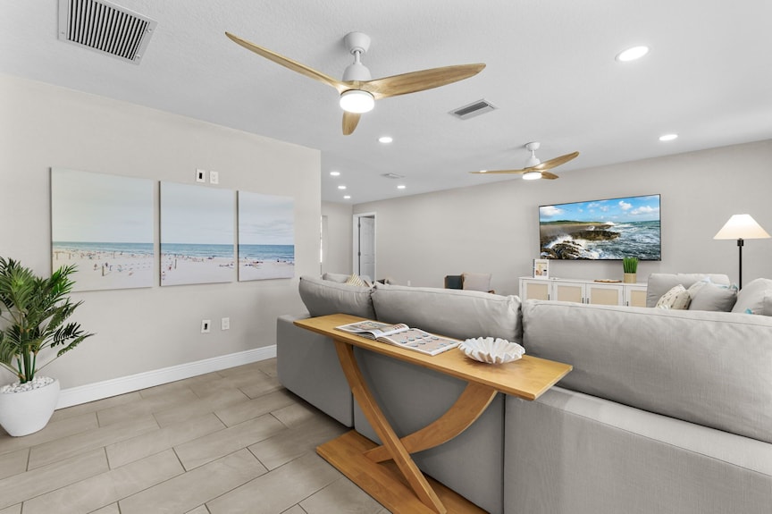 Your Beach Getaway! Putt Putt~bikes~ Game Room~bbq - Indian Rocks Beach