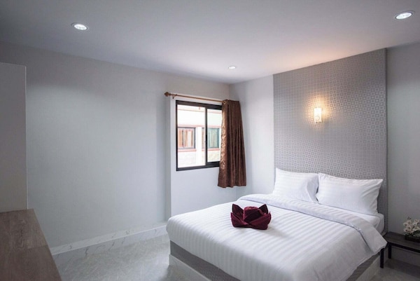 The Grand Np Resort - Hat Yai