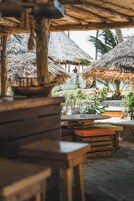 Bar junto à piscina