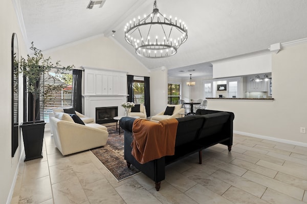 ~ Hidden Oasis ~ Luxury Private Pool Home - 피어랜드