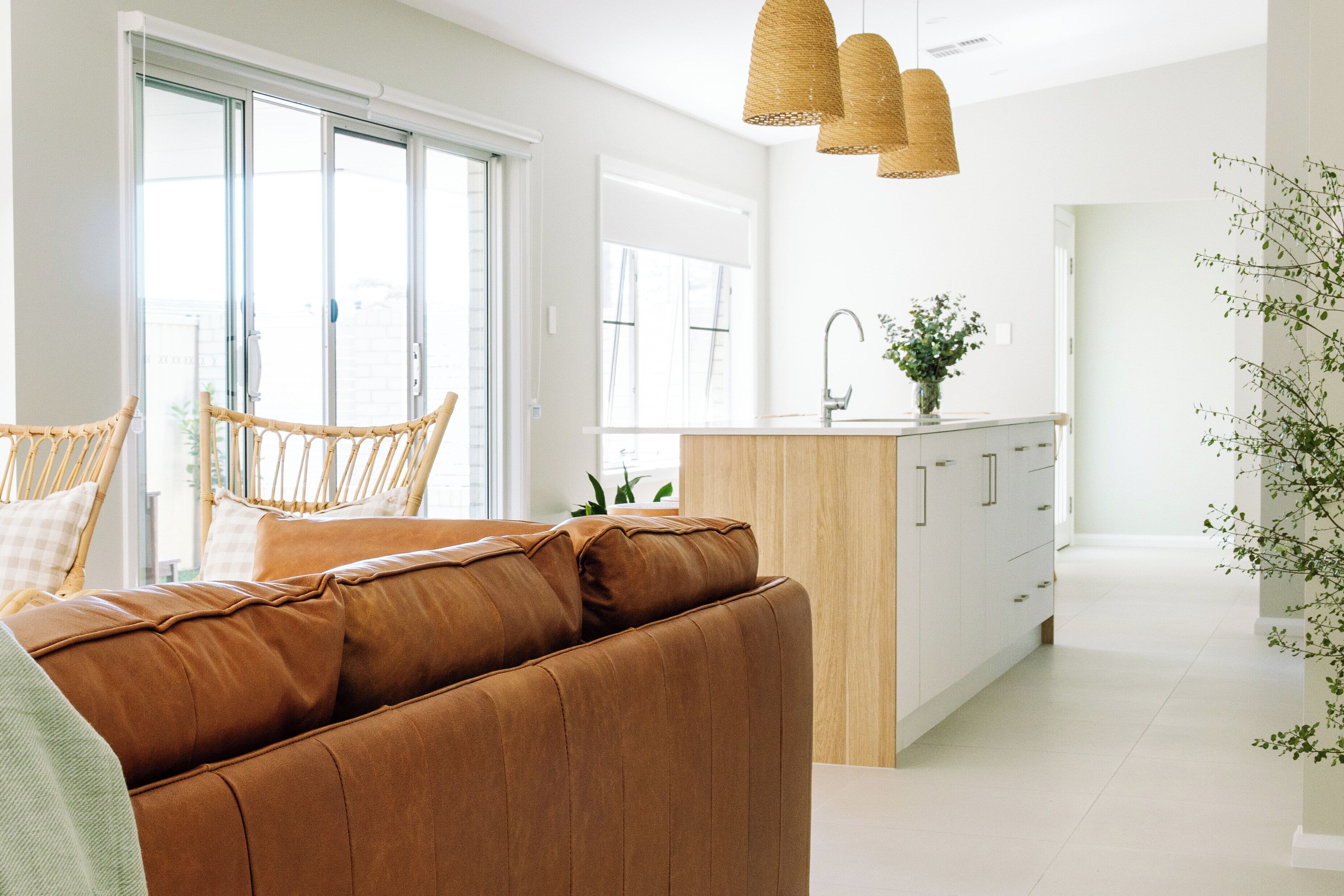 House Of Banksia | A Modern Coastal Retreat - The Entrance