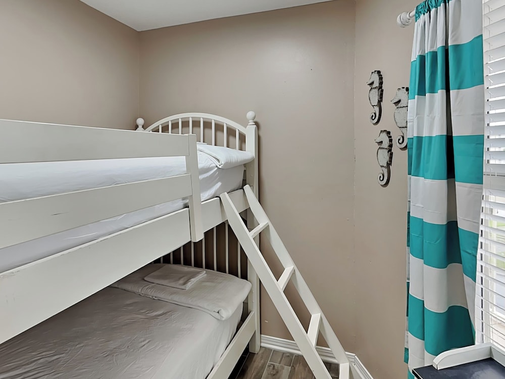 Maravilla #1306 | Pet Friendly, Near Beach + Resort Amenities - Miramar Beach, FL