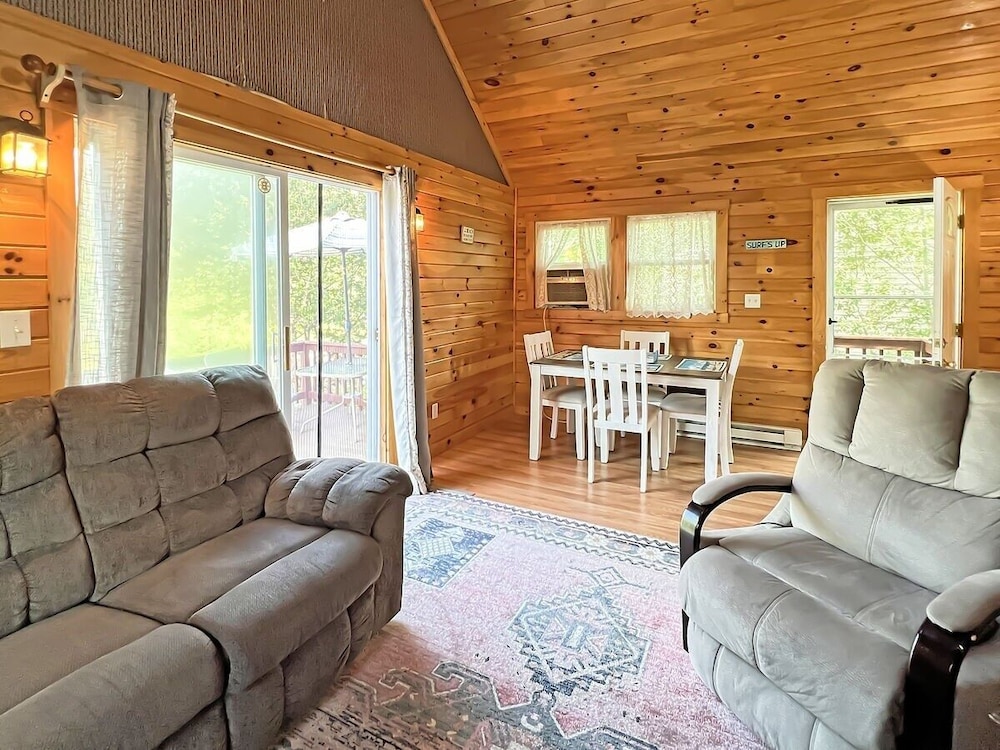 Beach Daze Cottage Brought To You By Getaway Vacations - York, ME