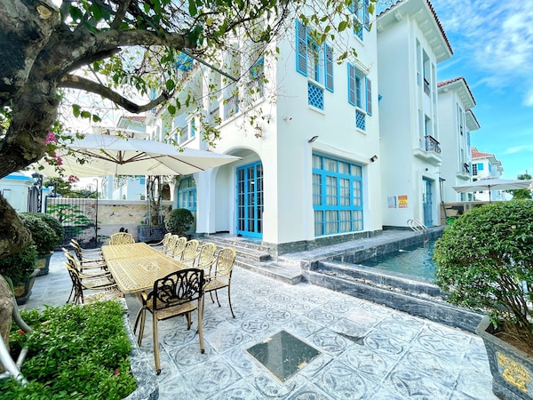 Phoenix Villas Sun Ha Long - Hạ Long