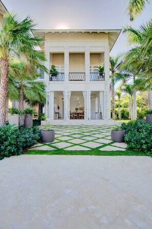 Vila | 6 quartos, acesso à internet de alta velocidade