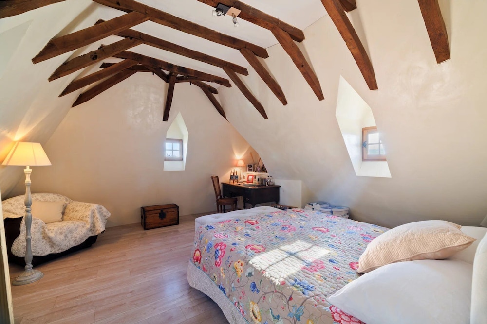 Bourdasse Farmhouse With Pyrenees Views, Swimming Pool, Sauna And Nordic Bath - Oloron-Sainte-Marie
