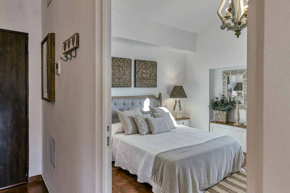 Holiday Home 'Ca La Yaya' With Mountain View, Wi-fi And Air Conditioning - El Port de la Selva