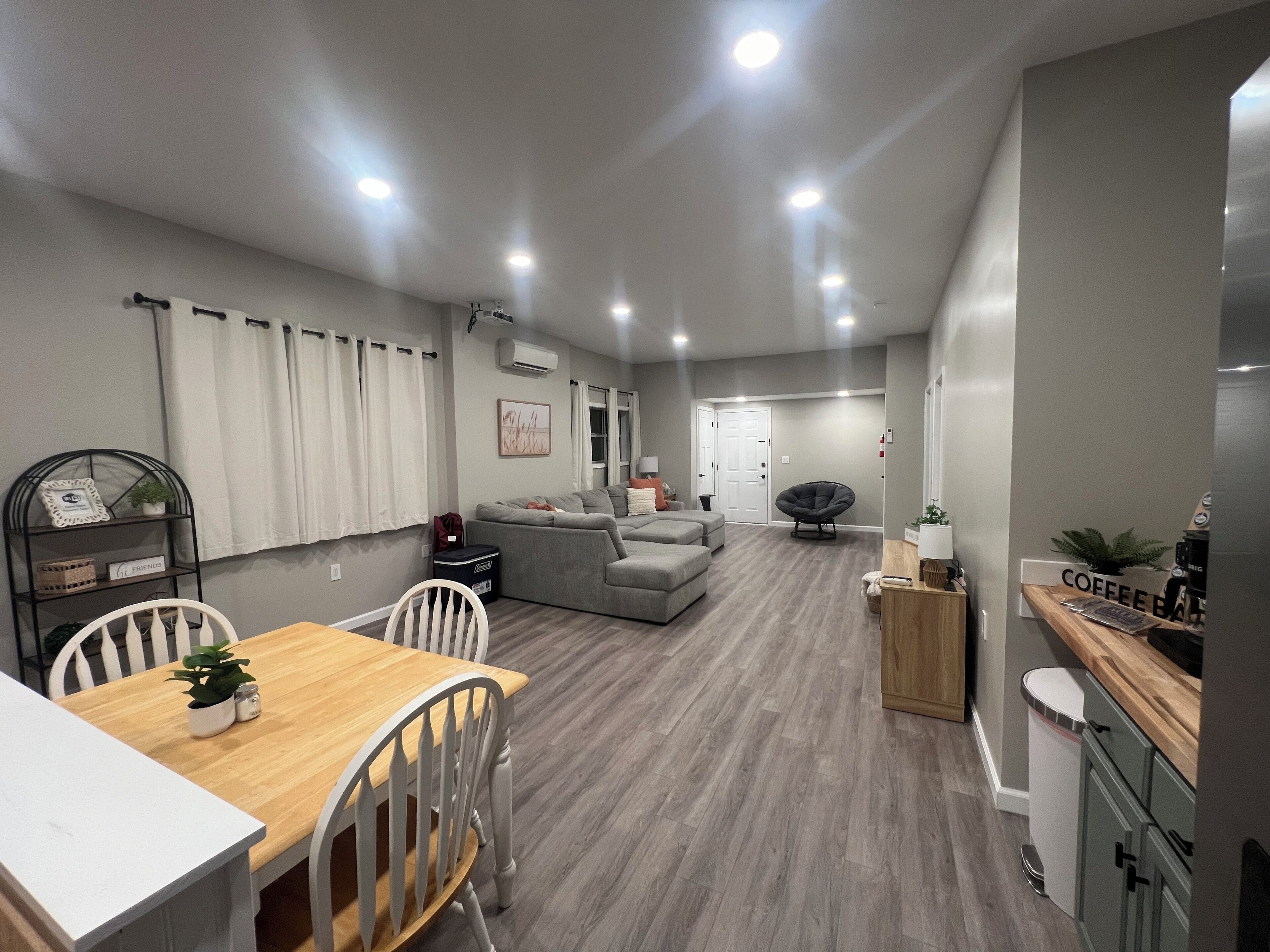 Charming 2-bedroom Apartment In Lovely Hendersonville With Ac, Wifi - Hendersonville, NC