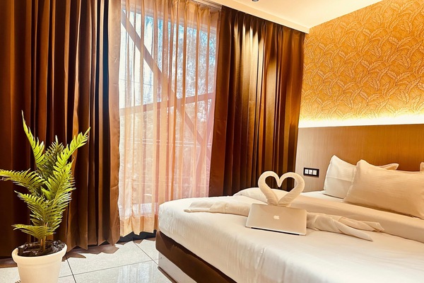 Quarto Duplo Premium, Vista para a cidade | Cortinas/cortinados opacos, quartos insonorizados