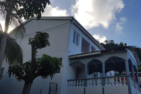 Tropical Paradise Retreat In Soufriere - Dominica