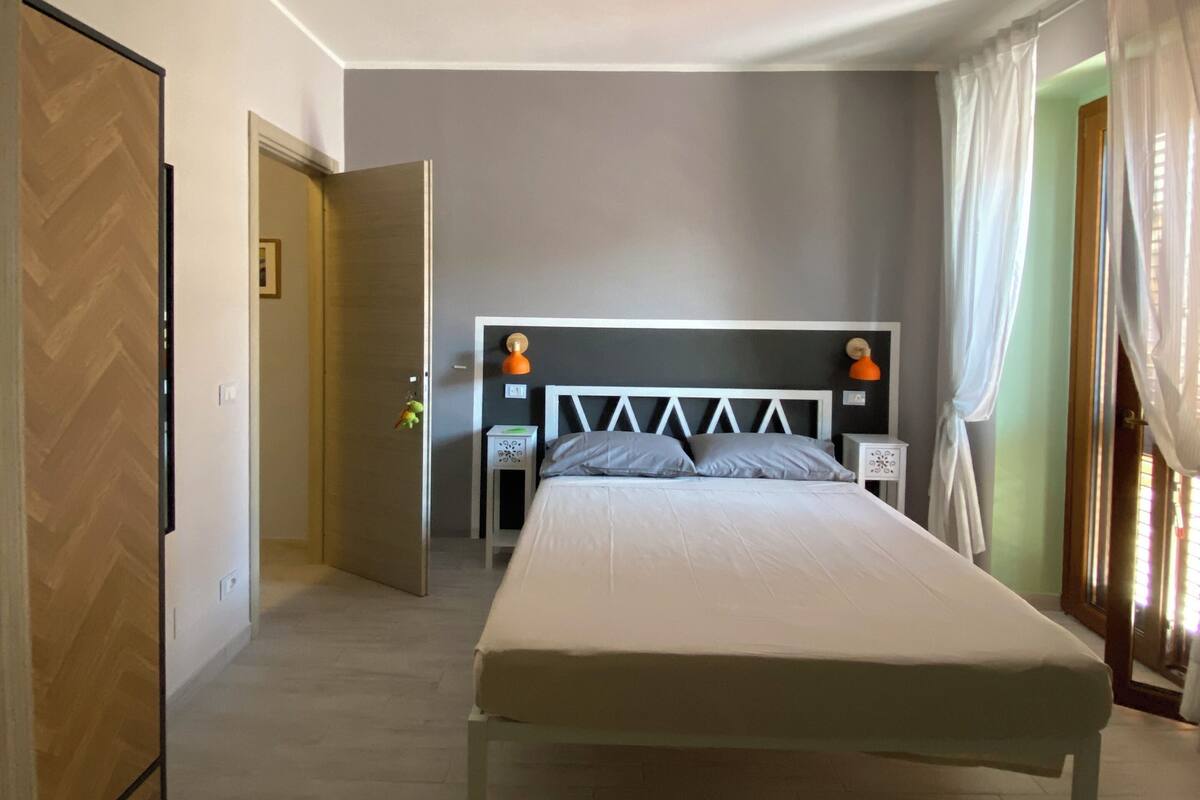 Quarto Clássico com Cama de Casal | Wi-fi grátis 