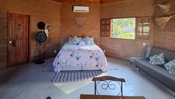 Chalé, 1 quarto, pátio, vista para o jardim | 1 quarto 