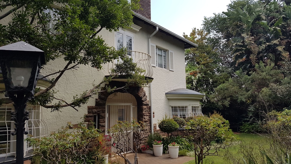 Ca Ira Wellness Retreat Guesthouse - Pretoria