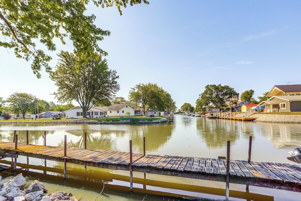 Waterfront Port Clinton Cottage: 5 Mi To Lake Erie - Fremont, OH