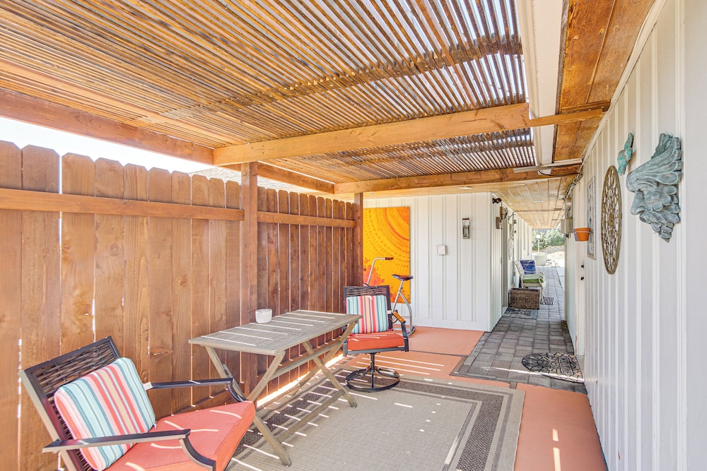 Yakima Wine Country Retreat W/ Scenic Valley Views - Yakima, WA