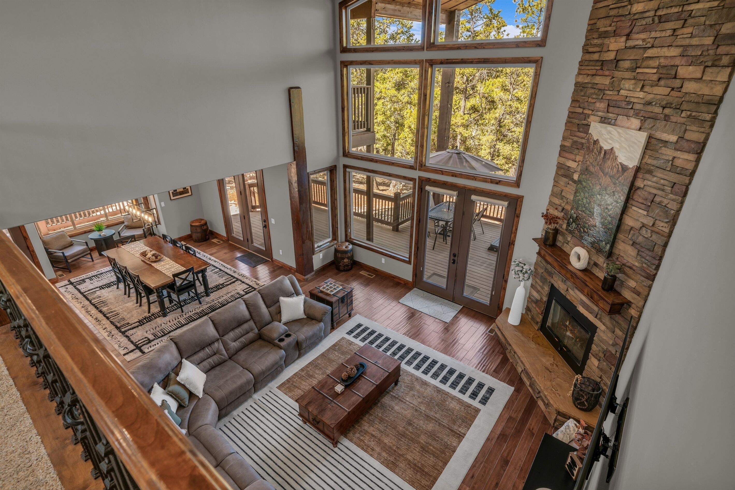 Canyon Ridge Retreat| Hot Tub, Mins From Zion - Springdale, UT