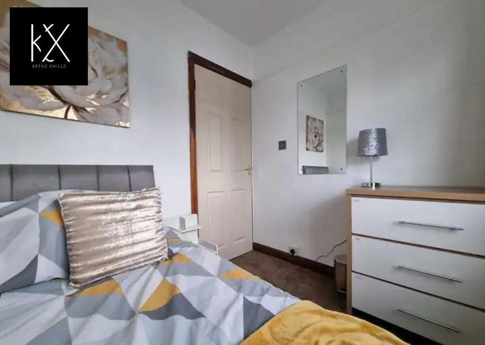 Chic Manchester Home, Free Parking, Sleeps 6 - Manchester