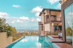 Piscina exterior