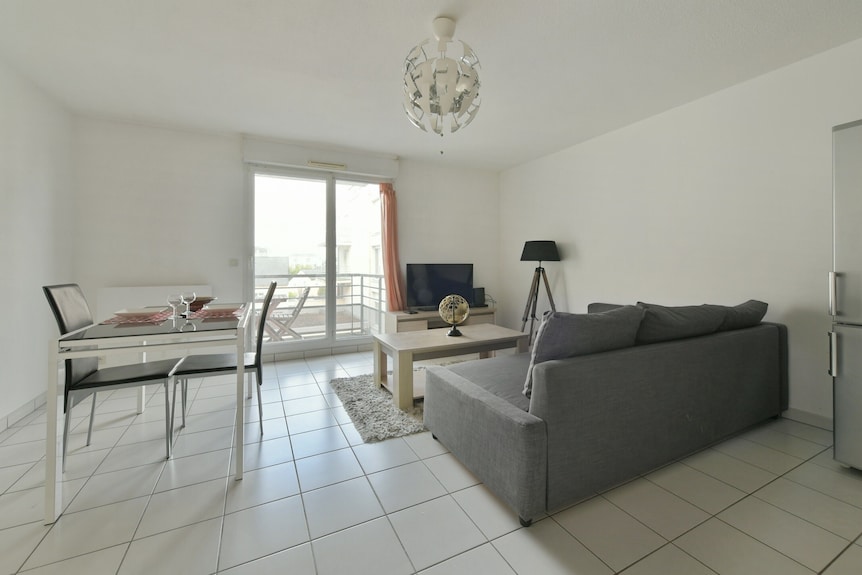 L'hortense - Wifi - Parking - Gare - Mayenne