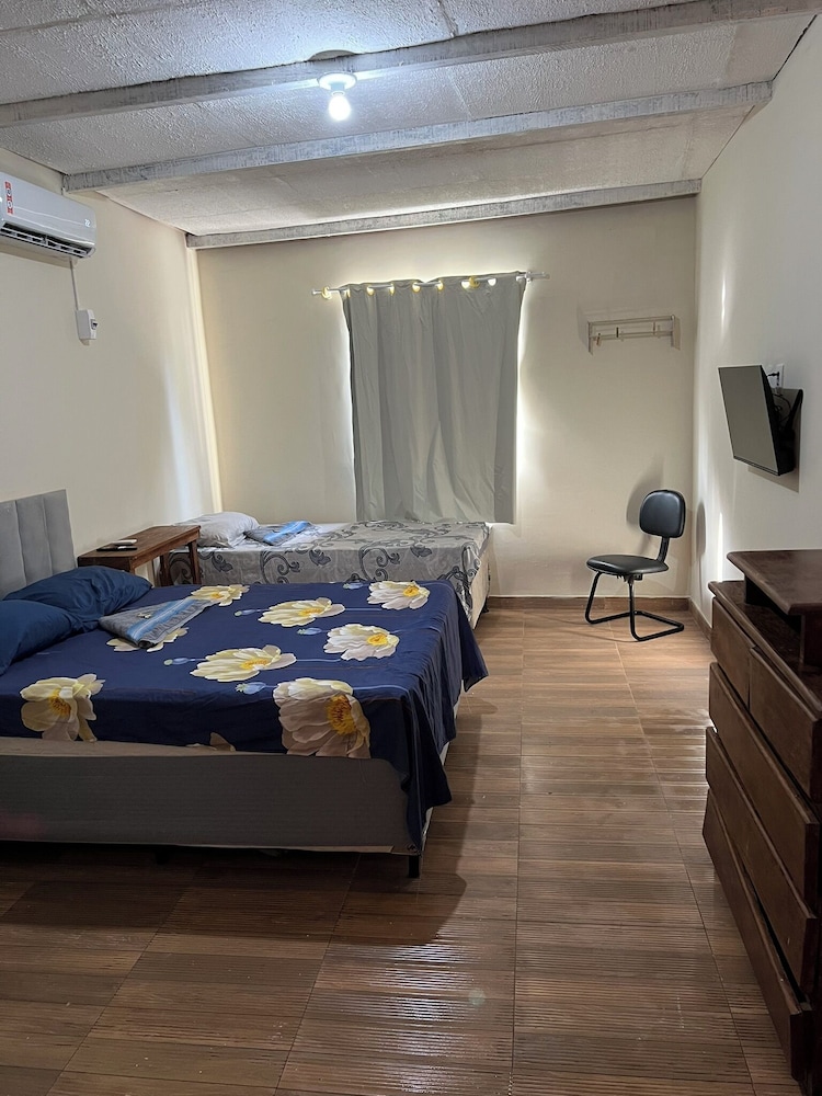 Pousada Piu-piuu Em Cajazeiras - Salvador