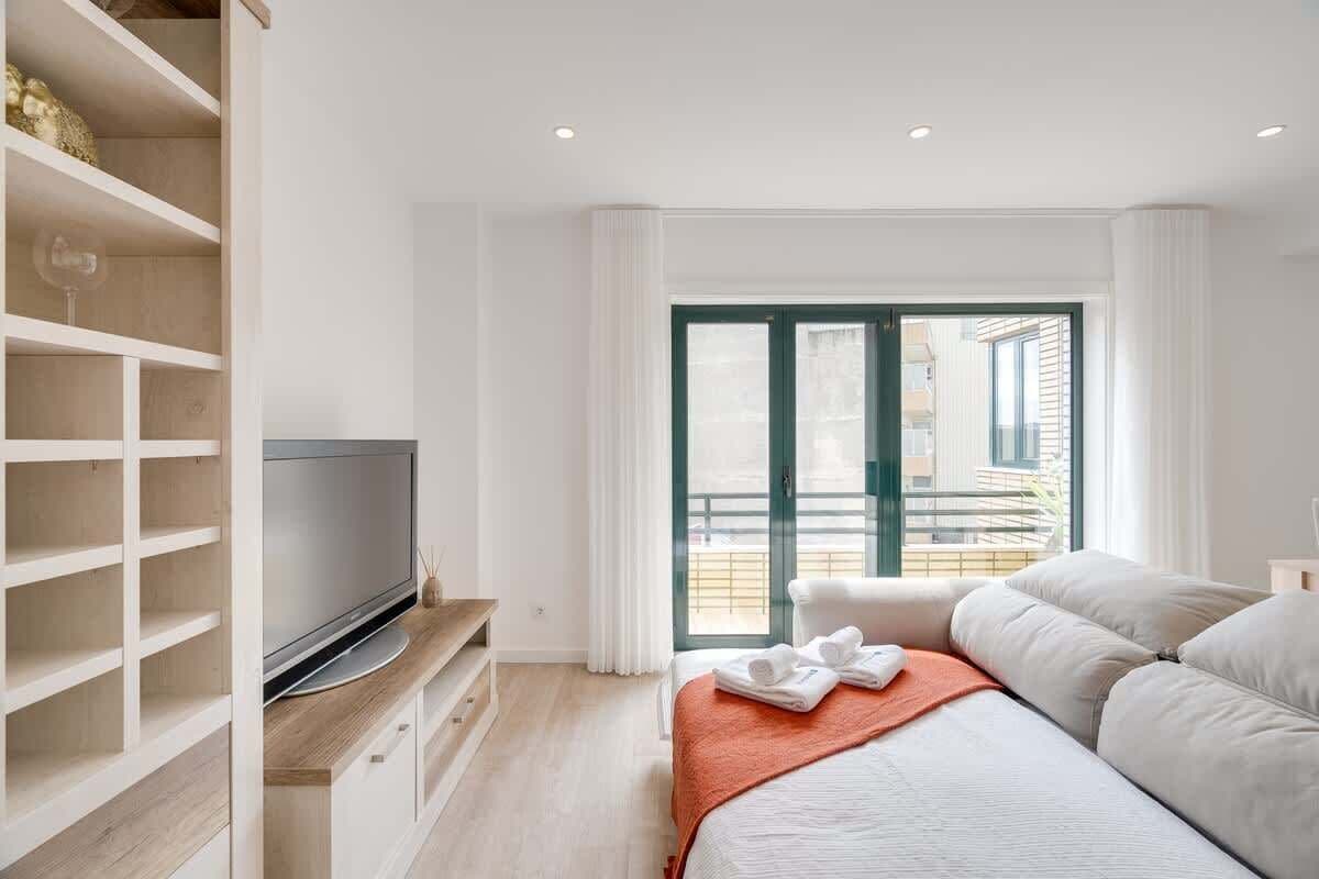 Bright Seaside Flat By Hostwise - Portugal