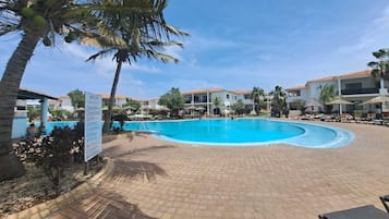 Apartamento | Piscina | Piscina interior