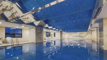 Piscina interna