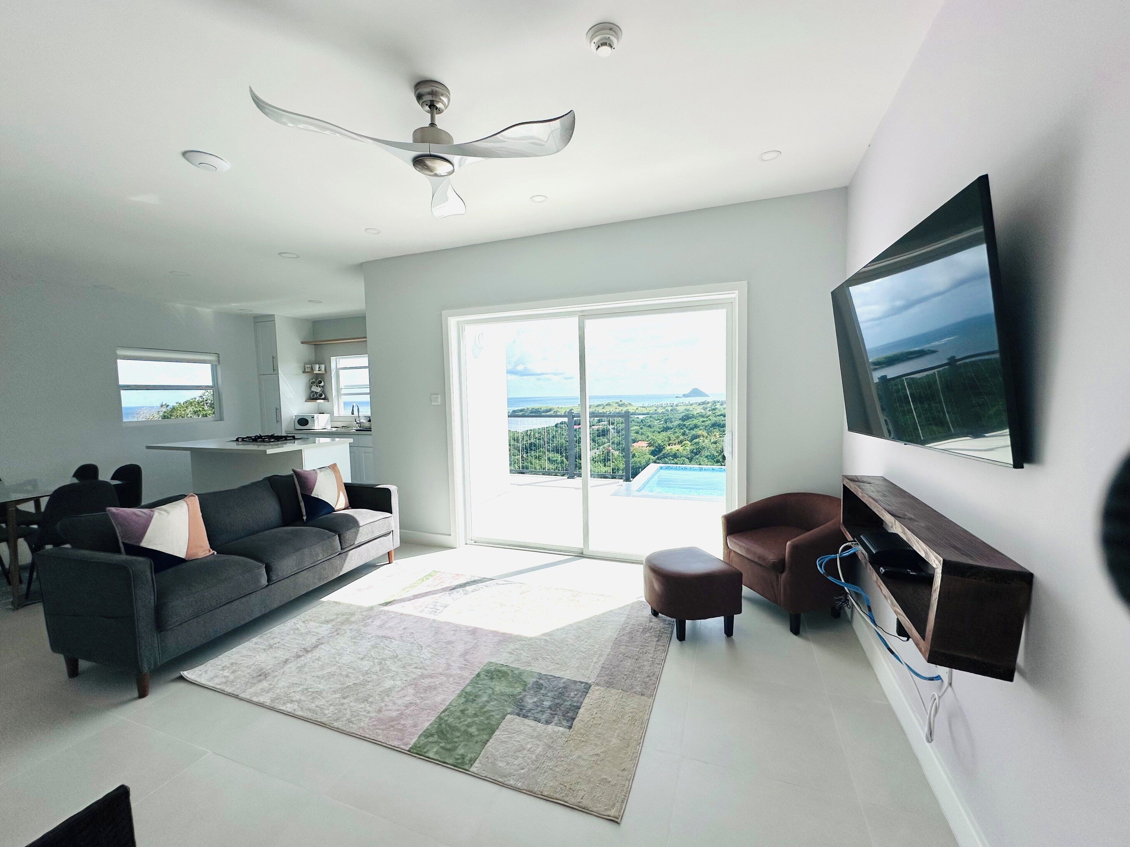 The Luxury Escape - Peaceful & Charming 3-bedroom Villa W/ Sea View - Saint Lucia