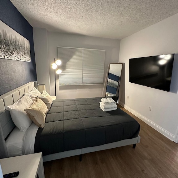 Amazing 2-bedroom Apartment With Wifi, Ac In Fabulous Orlando - Camping World Stadium - Orlando