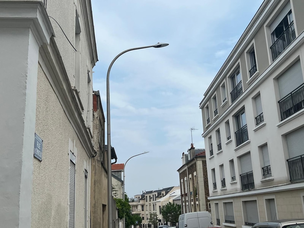Appartement Cosy Avec Charme Parisien & Fun à Disneyland - Le Perreux-sur-Marne