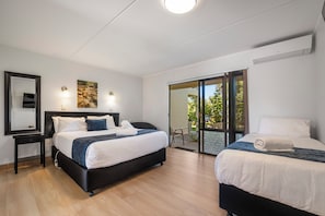 Estúdio Standard | Cortinas/cortinados opacos, quartos insonorizados