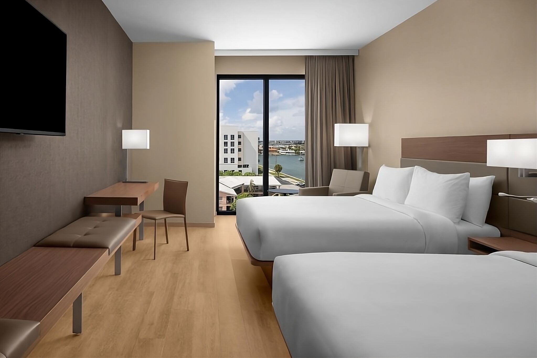 Modern Suite With Stunning Rooftop Pool  Steps From Clearwater Beach - Clearwater, FL